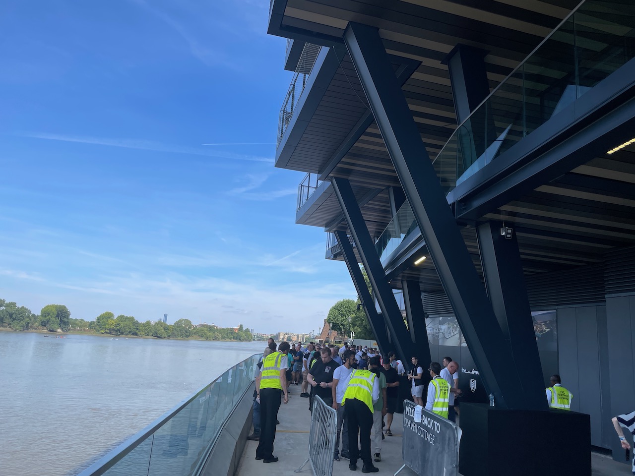Groundhopper Soccer Guides | Fulham Riverside Stand Updates